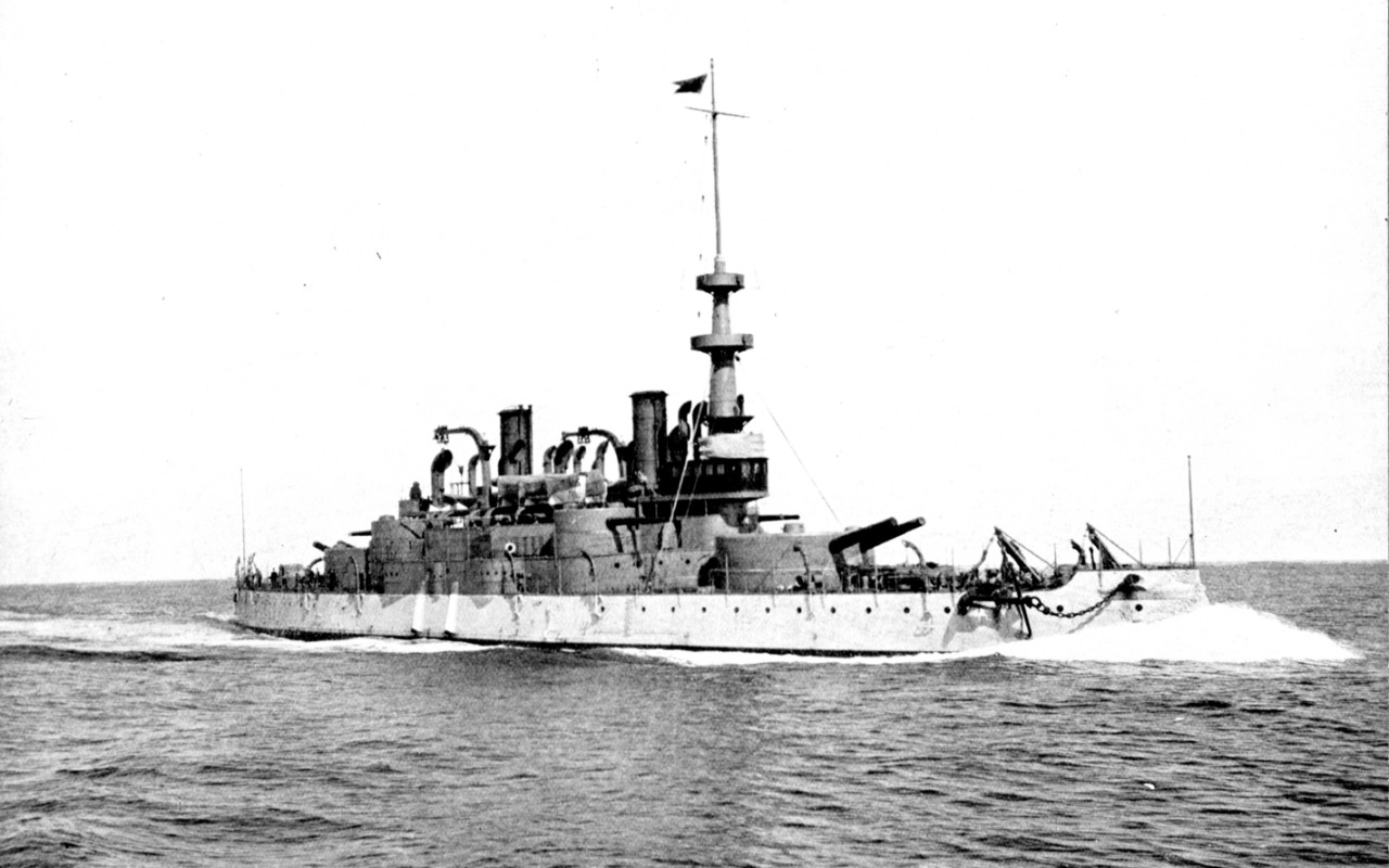 Discover USS Massachusetts Shipwreck - Florida Scuba Diving