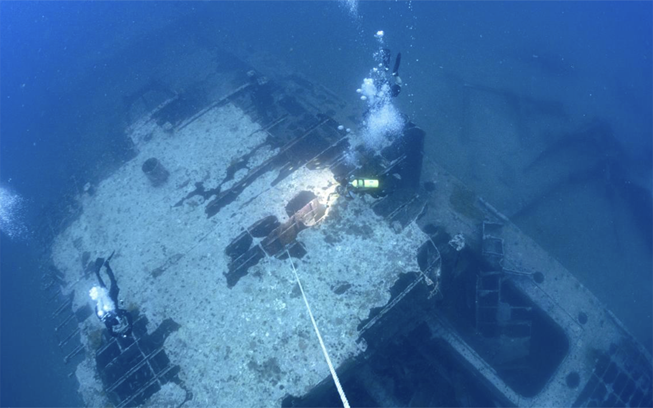 Explore the Avocet Wreck - Uncover Florida's Thrilling Scuba Diving ...