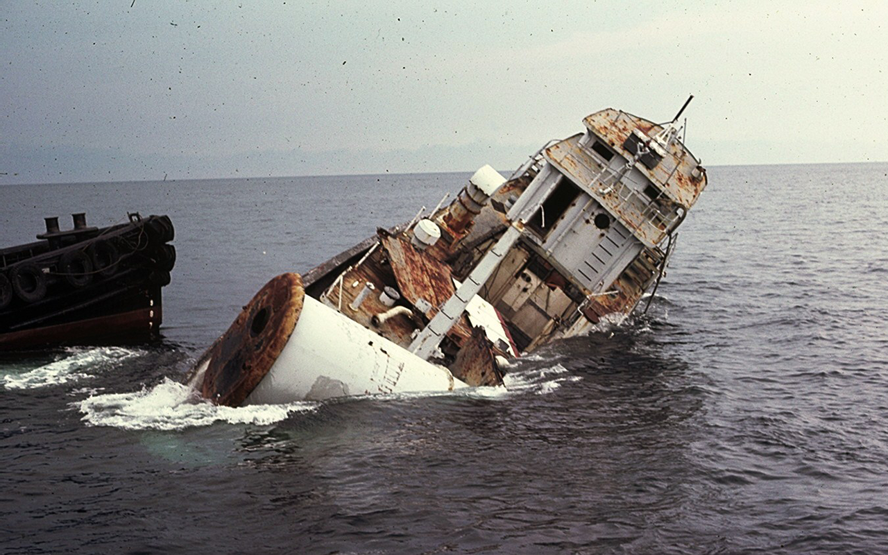 Discover the Grey Ghost Wreck: A Diving Experience in Florida